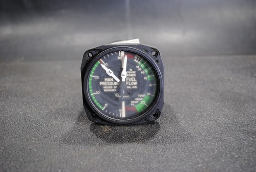 United Instruments Inc. Man/Fuel Pressure Gauge 6331 Beechcraft ...