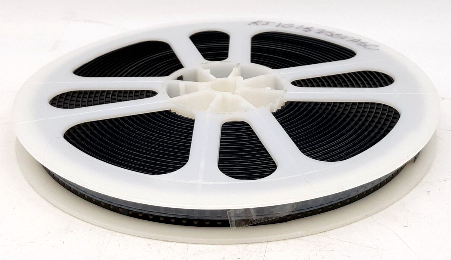 IRC Inc. CHP-1-100-1R00-F Resistor - Roll of 1500 | eBay