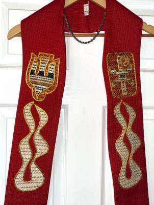 Vestments - Catholic Priest Red