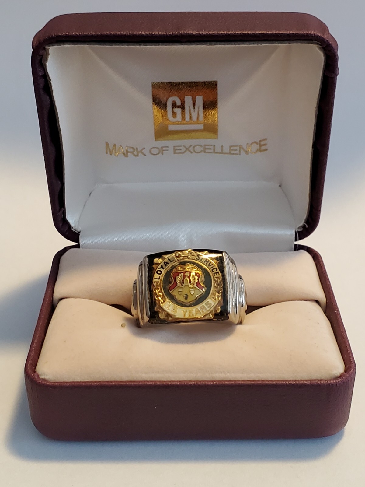 VINTAGE OLDSMOBILE GM 15 YEAR LOYAL SERVICE MENS 1OK … - Gem