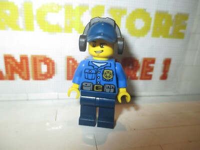 Lego - Minifigures - Police - City Officer Gold Badge Headphones 60046 ...