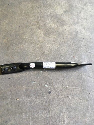 OEM GM Front Bumper Driver Side Support Brace 14-18 Silverado Sierra ...