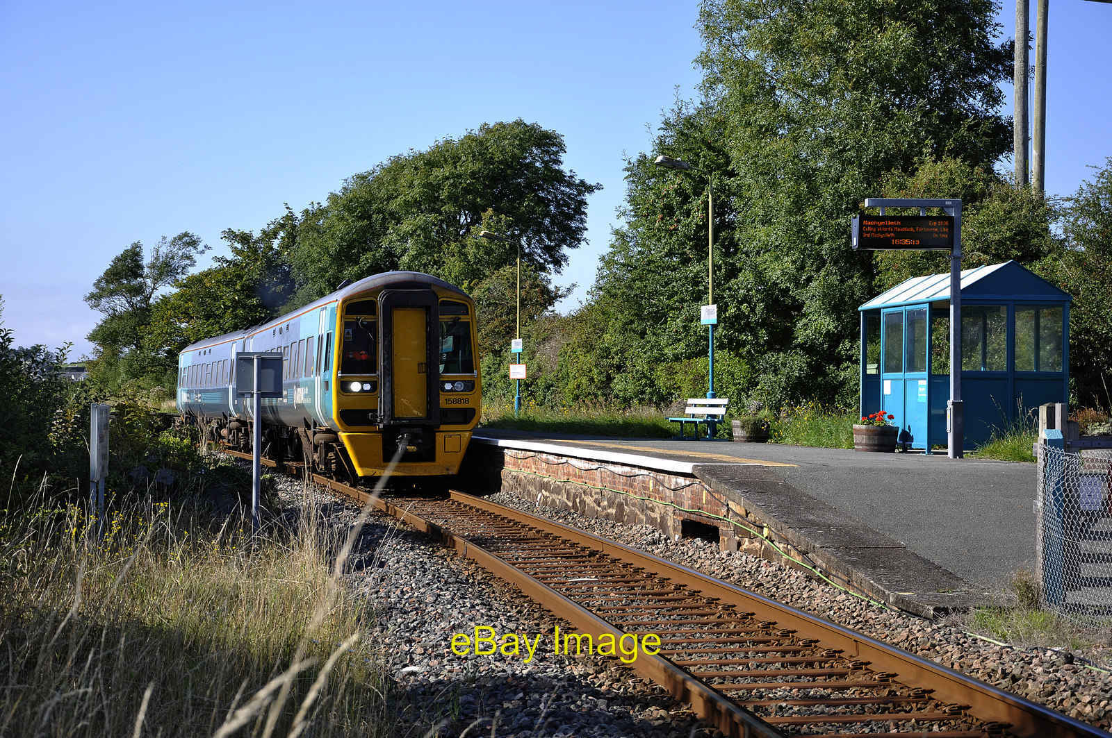 Photo 12x8 Pensarn Station Llanbedr 158818 arrives at Pensarn station ...