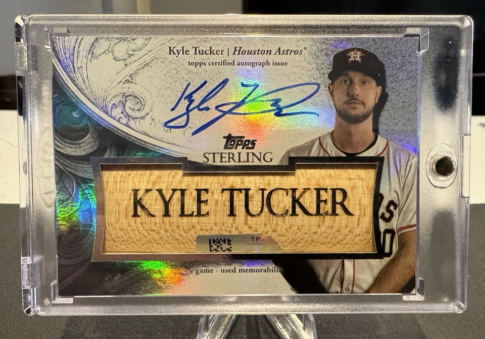 2025 Topps Sterling-#SNP-KT 1/1 Kyle Tucker Autographed Bat Nameplate ...