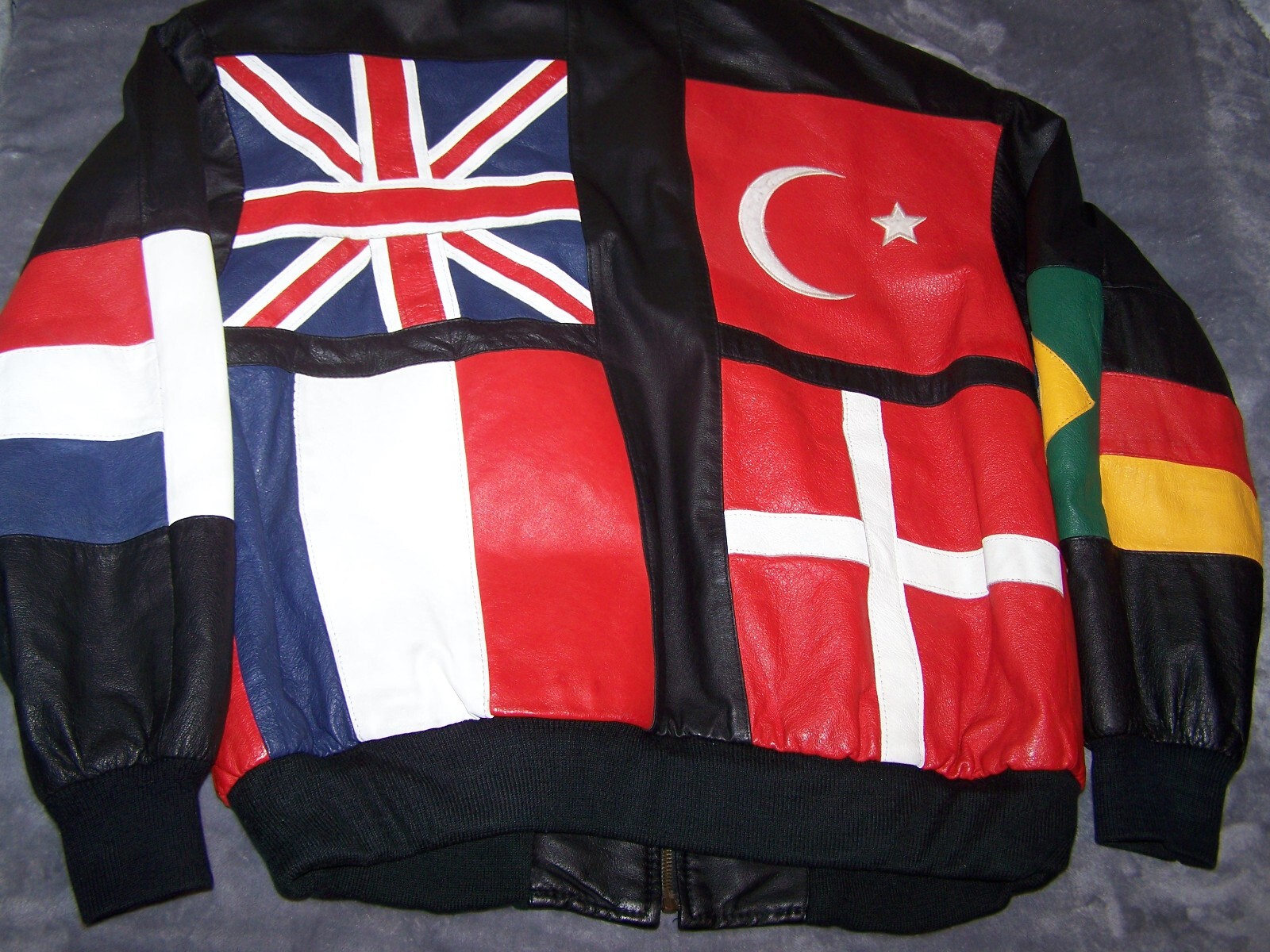 1990s Vintage Phase3 World Flags Men Bomber Leather C… - Gem