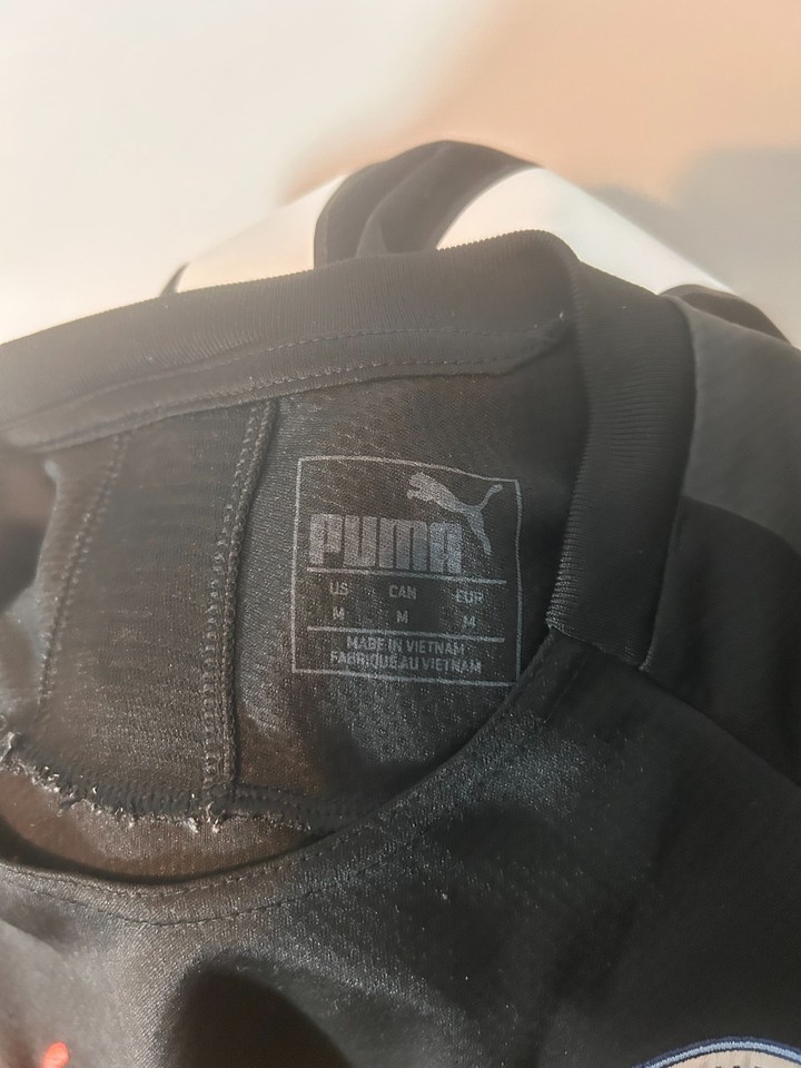 Manchester City Fernandinho 2019-20 Away Football Shirt Medium Puma ...