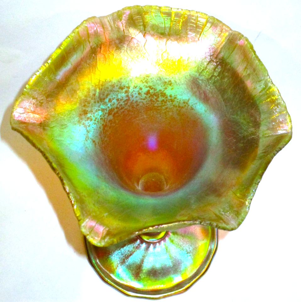 Quezal Art Nouveau Vase w/Brilliant Stretch Rainbow Iridescence Signed ...