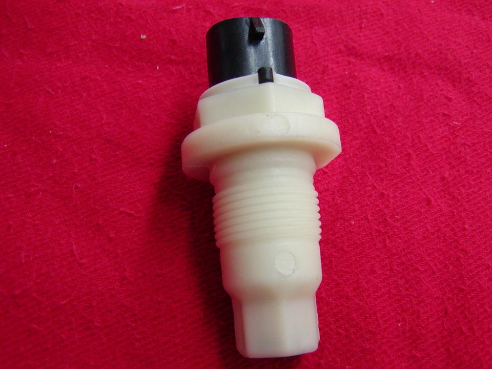 A500 40RH 42RH 42RE 44RE OUTPUT SPEED SENSOR 94-04 JEEP GRAND CHEROKEE ...