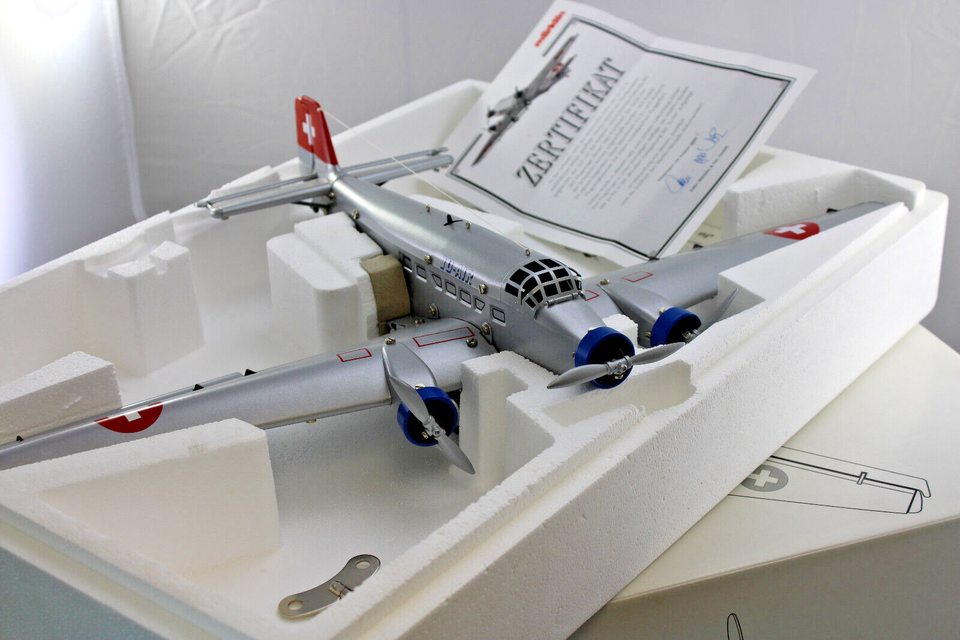 Marklin - JU-52 Swiss Version - Wind Up Tinplate Tri-Motor Airplane ...