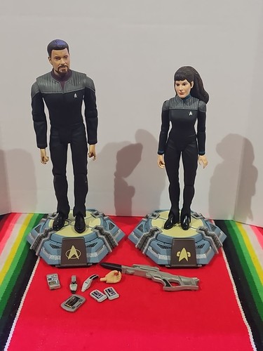 Diamond Select Star Trek Nemesis Riker & Troi New Force Exclusive SDCC ...