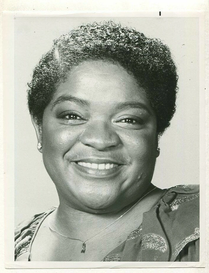 Nell Carter Aint Misbehavin