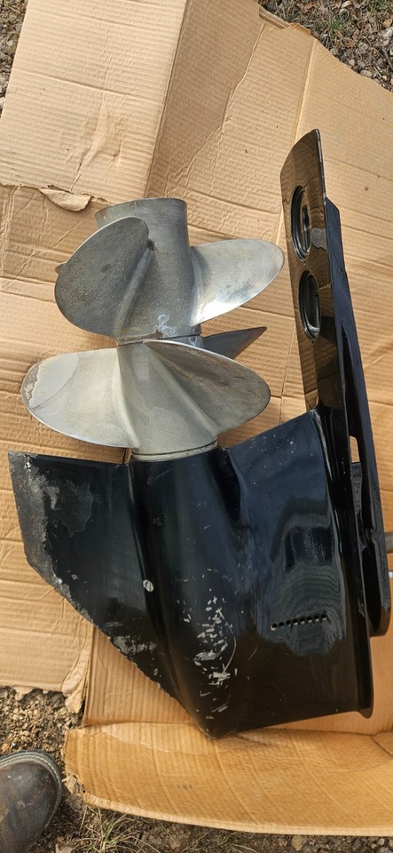 Bravo 3 Outdrive lower 2.0 with duo props included | eBay