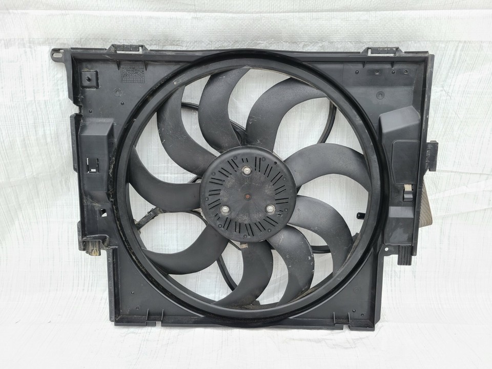 2013-2018 BMW 320i 228i 328i Radiator Cooling Fan Motor Shroud 2.0L | eBay