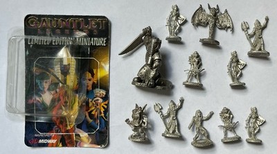 RARE 1998 Midway Atari Gauntlet Legends Figures Nintendo 64 /Dreamcast ...