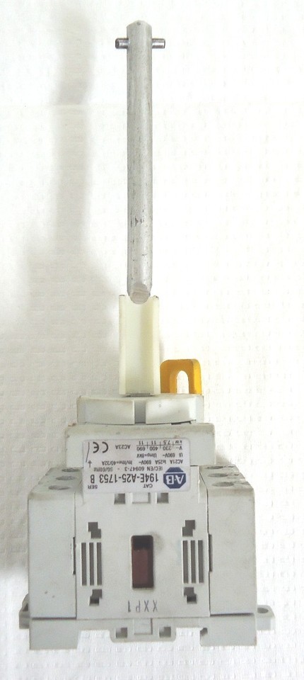 Allen Bradley 194E-A25-1753 IEC Load Switch 3P 25A | eBay