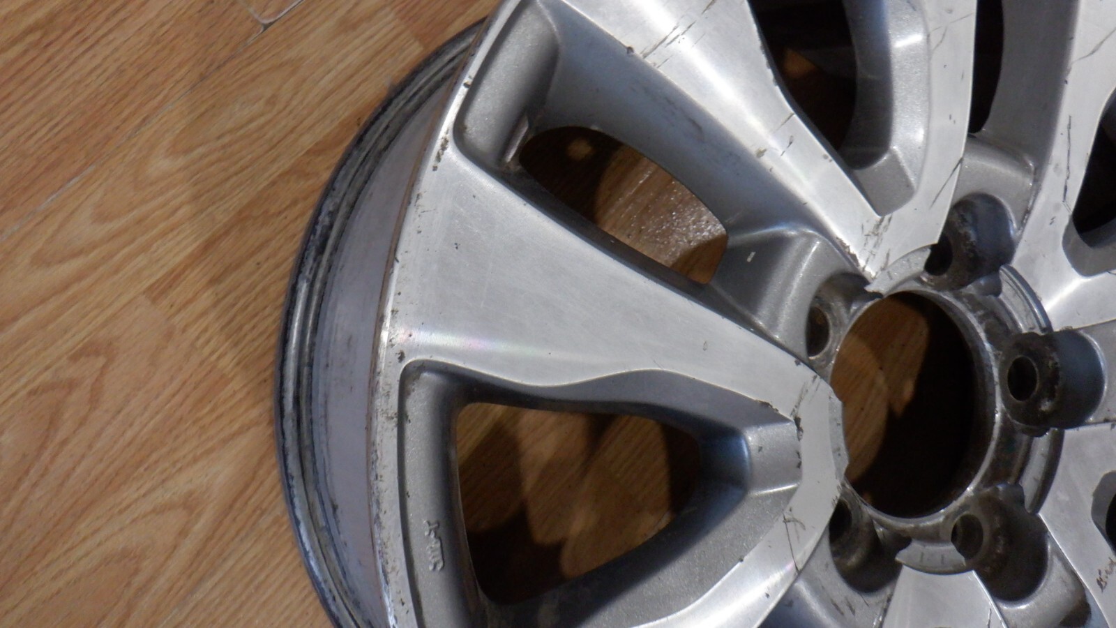 TOYOTA TUNDRA SEQUOIA RIM WHEEL 42611-0C120 0C090 20" X 8" GENUINE OEM ...