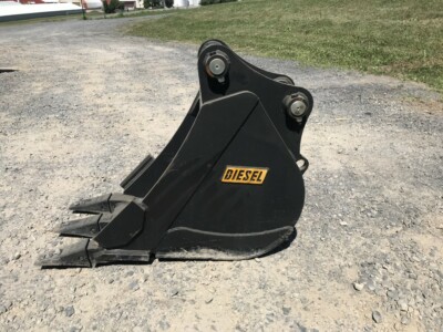 18" Excavator Bucket for Cat 308 and Similar sized machines | eBay