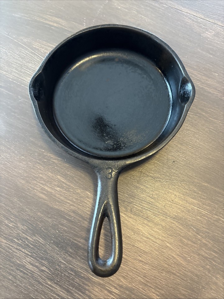 VINTAGE WAGNER WARE CAST IRON SKILLET SIDNEY -0- 1053S ~3 | eBay