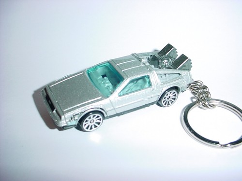 HOT 3D SILVER DELOREAN DMC BACK TO THE FUTURE CUSTOM KEYCHAIN keyring ...