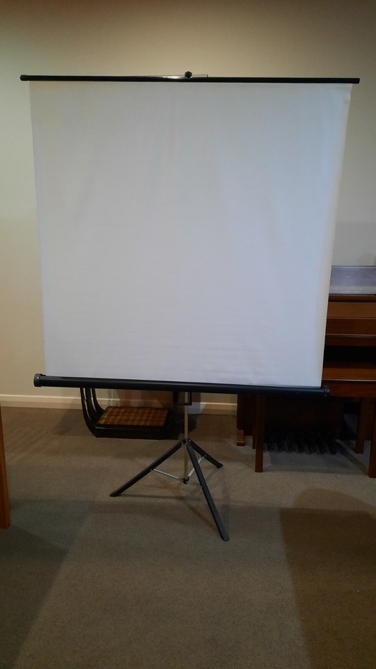 Vintage Retractable Projector Screen (133cm X 126cm) with tripod Movie ...