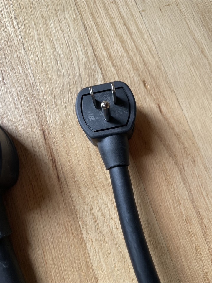 Ford Mach E OEM Car Charger, Charging cable | Level 1 & 2 Connectors ...