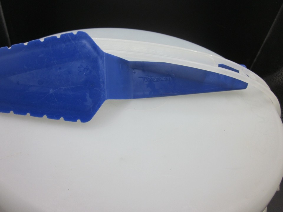 Vintage Tupperware Pie/Cake Carrier Keeper 719-2, 720-2, 721-2 Pie ...