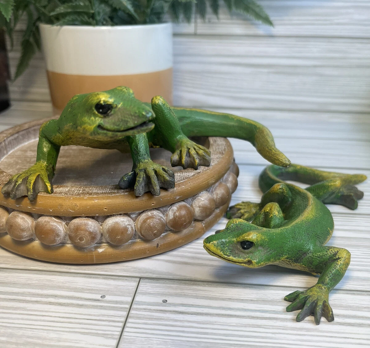 Lizard Garden Statues
