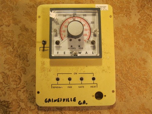 Fenwal Thermocouple TYPE J 550 Temp Controller 800 Max panel | eBay