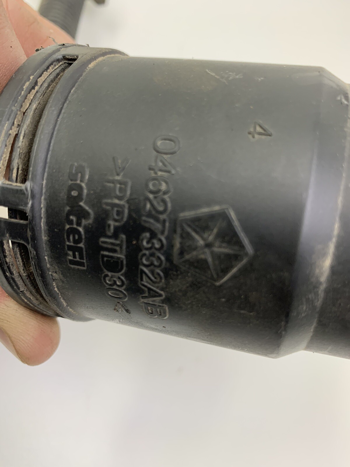 Ram 1500 Fuel Vapor Canister Filter 04627332AB | eBay