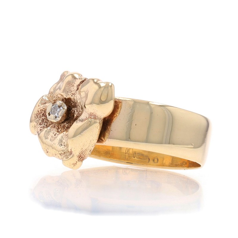 Yellow Gold Diamond Vintage Solitaire Ring - 9k Single Cut Flower ...