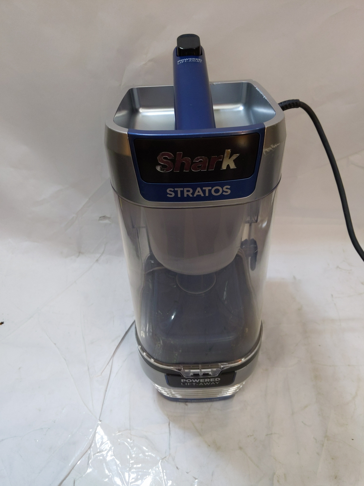 Shark AZ2002 Vertex Powered Lift-Away Upright Vacuum, Silver ...