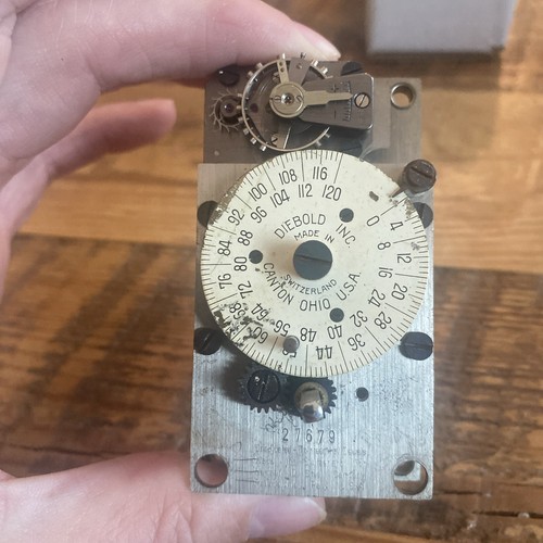 VINTAGE DIEBOLD 13 JEWEL VAULT TIMER SN 27679 | eBay