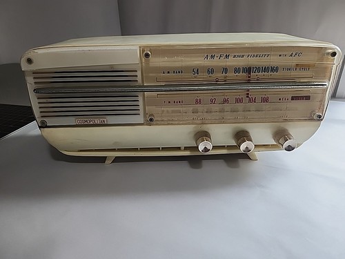 Vintage Cosmopolitan AM/FM Radio Model Af800 Made In Japan | eBay