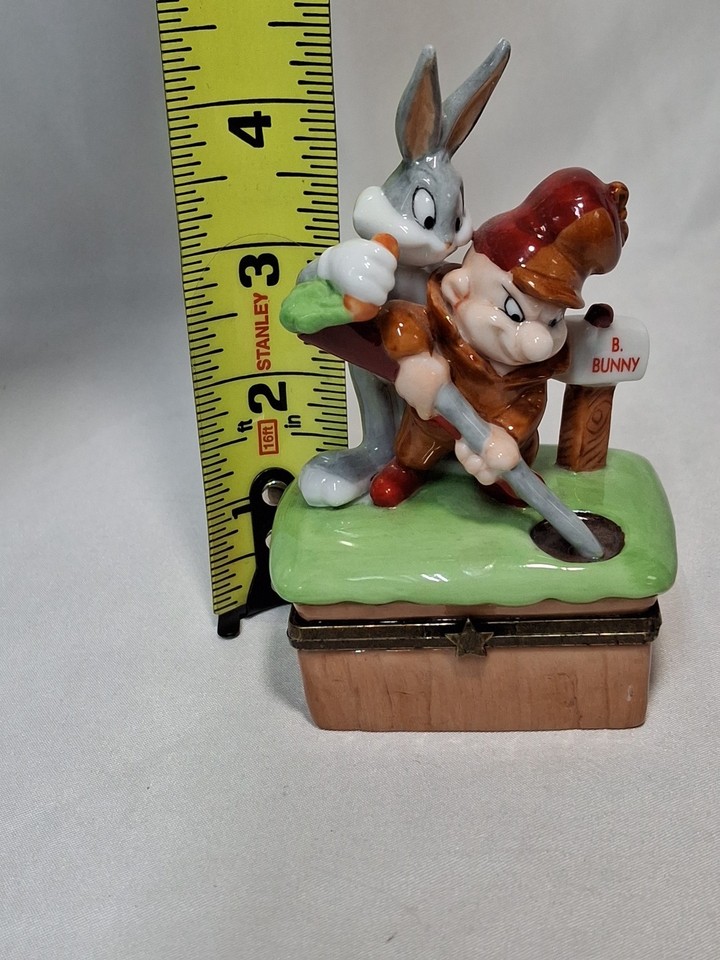 Looney Tunes Bugs Bunny & Elmer Fudd Porcelain Trinket Box Midwest ...