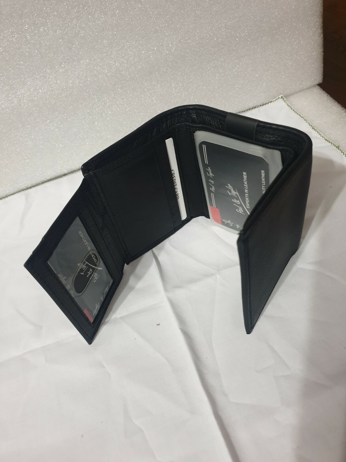 TRIFOLD~mens~PAUL/&/TAYLOR/GENUINE/BLACK/LEATHER/TRIFOLD/WALLET! N/W ...