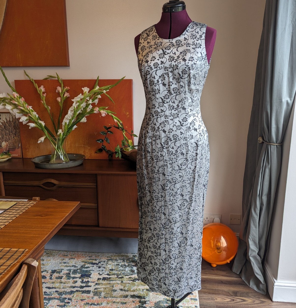 Vintage 'New Look' Blue Label Y2K Silver Black Flower… - Gem