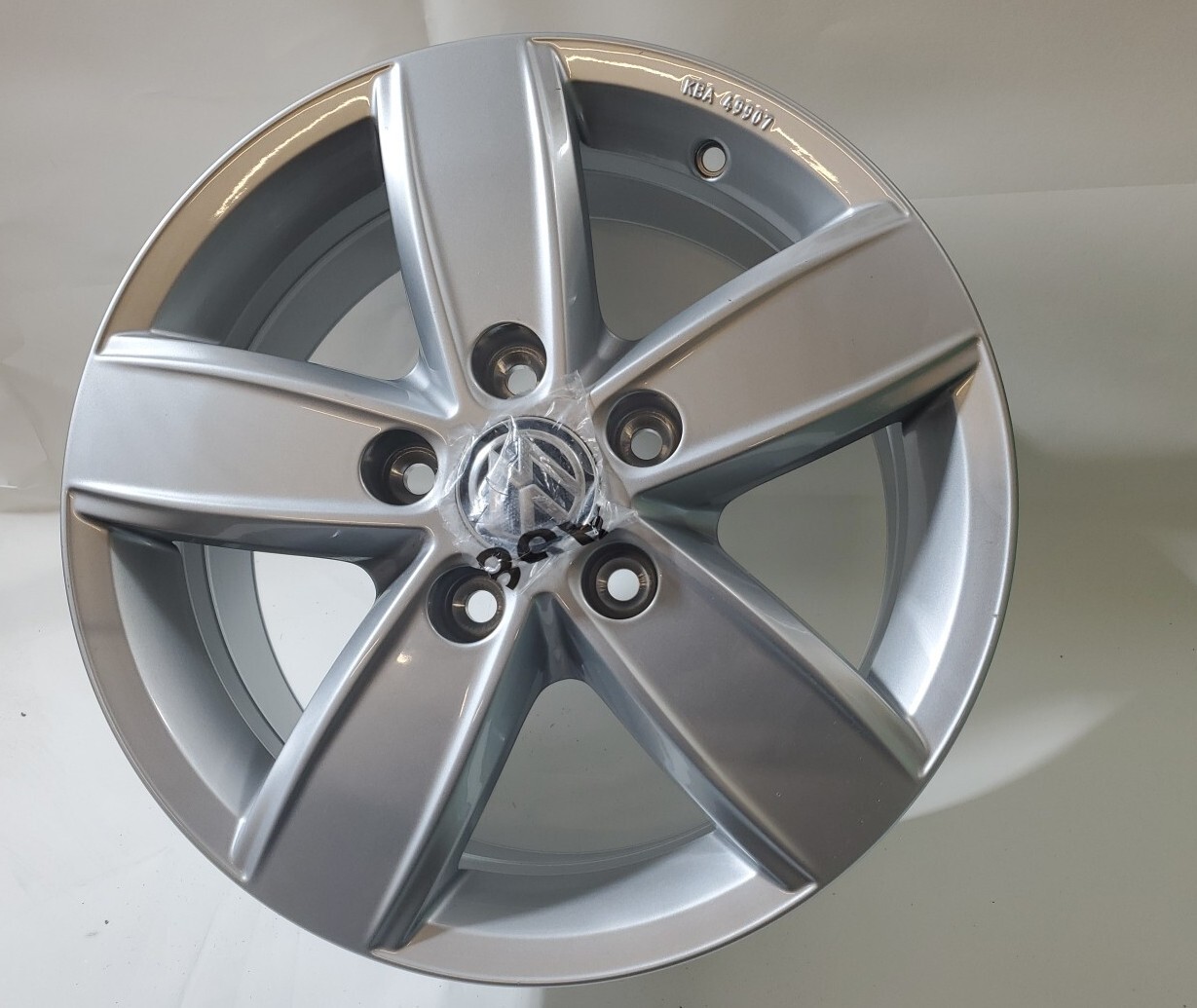 VW T5 T6 MULTIVAN 16' ALLOY WHEEL 6,5Jx16H2 ET51 5x120 7E0071496 V0206 ...