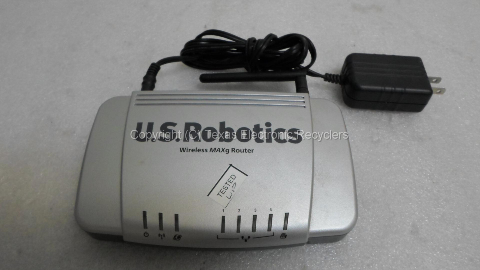 U.S. Robotics USR5461 Wireless MaxG Router w/ AC Adapter BUNDLE | eBay