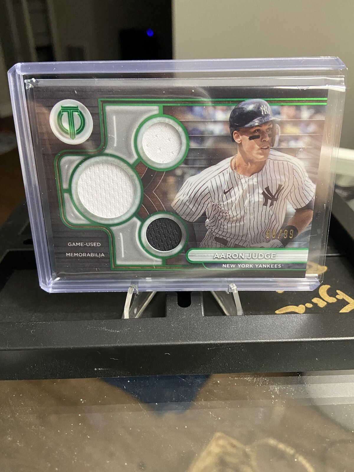 2024 TOPPS TRIBUTE AARON JUDGE YANKEES TRIPLE RELIC CARD EMERALD /99 ...