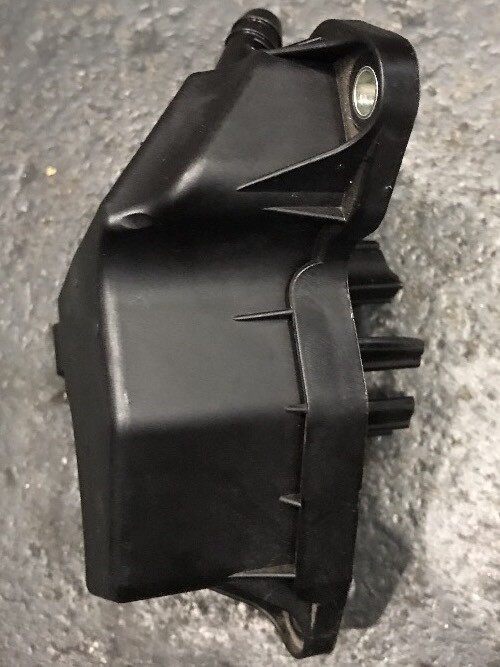 Mercedes Benz Oil Separator fits Mercedes ML350 C230 C300 S40 ...