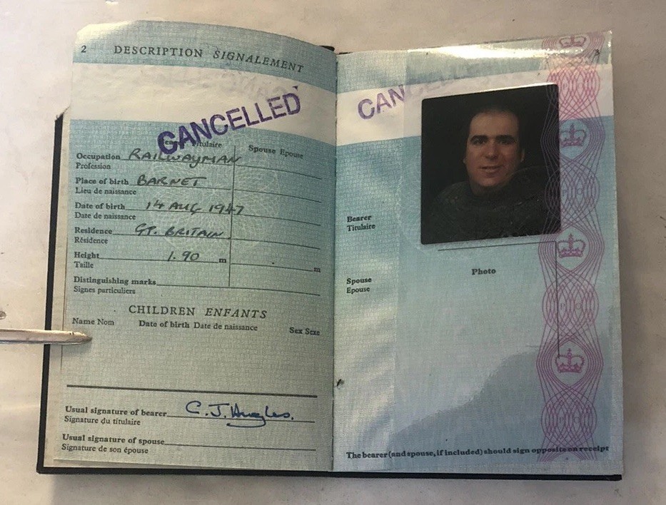 British Passport 1982 Mr Christopher John Hughes | eBay UK