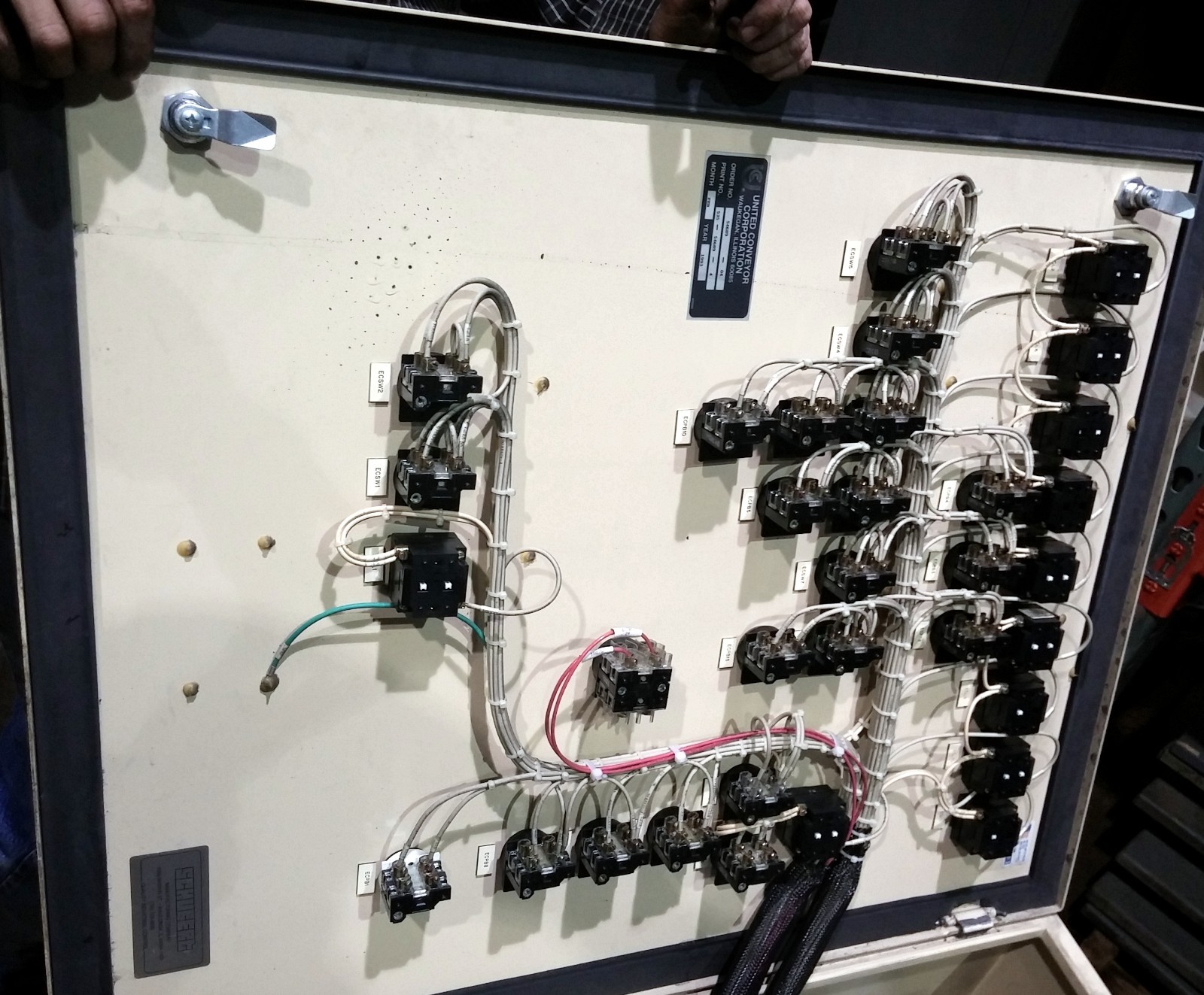 Vintage Modicon Gould PLC Series 984 P890 (CS007) | eBay