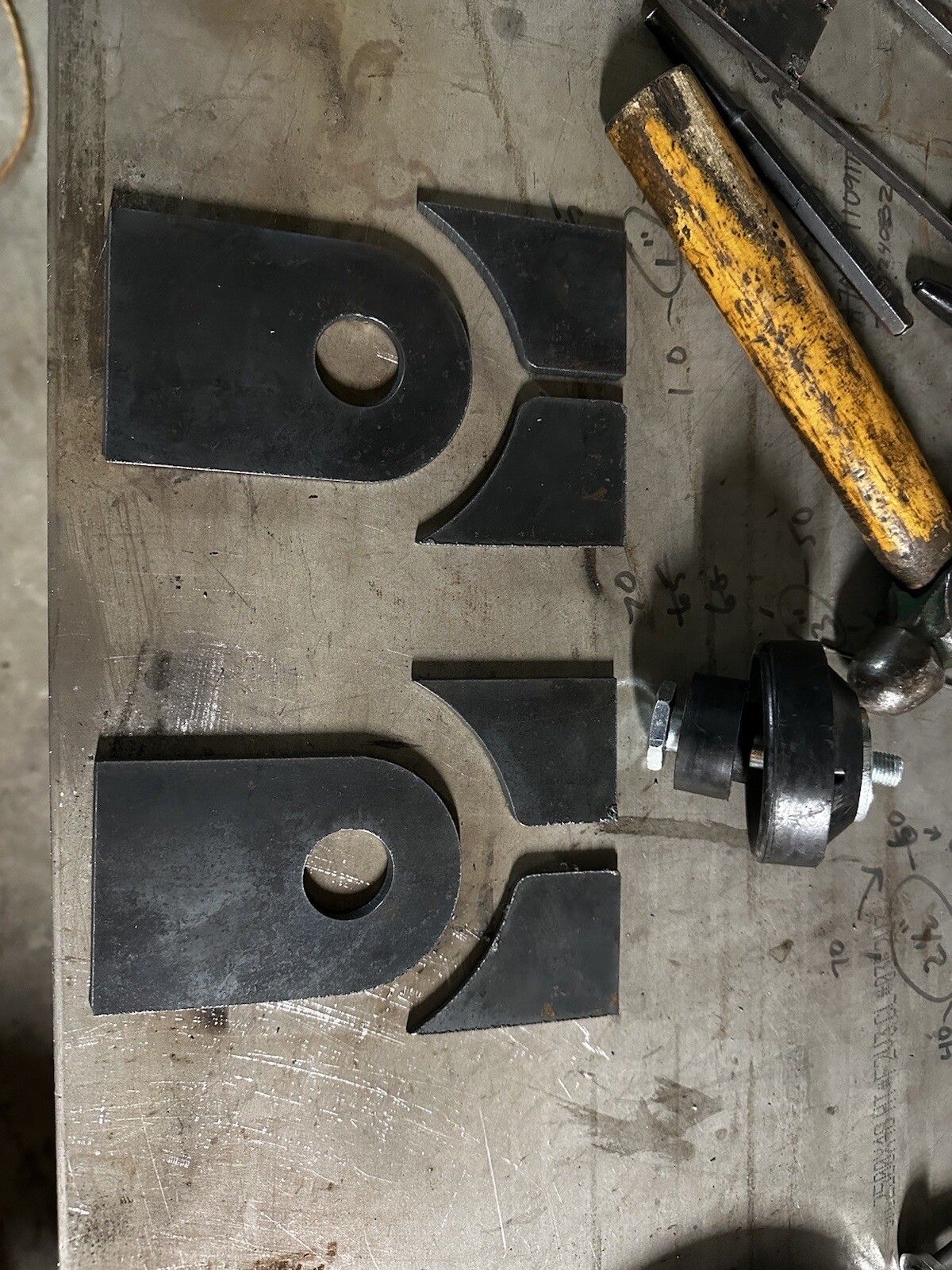 AV8 ENGINE MOUNTS MODEL A EARLY FORD HOT ROD WELD TOGETHER YOU WELD DIY ...