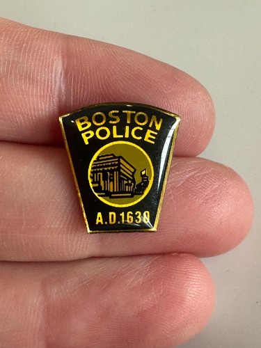 Vintage Boston Police A.D. 1630 Shield Lapel Pin Black & Gold Crest Tie ...