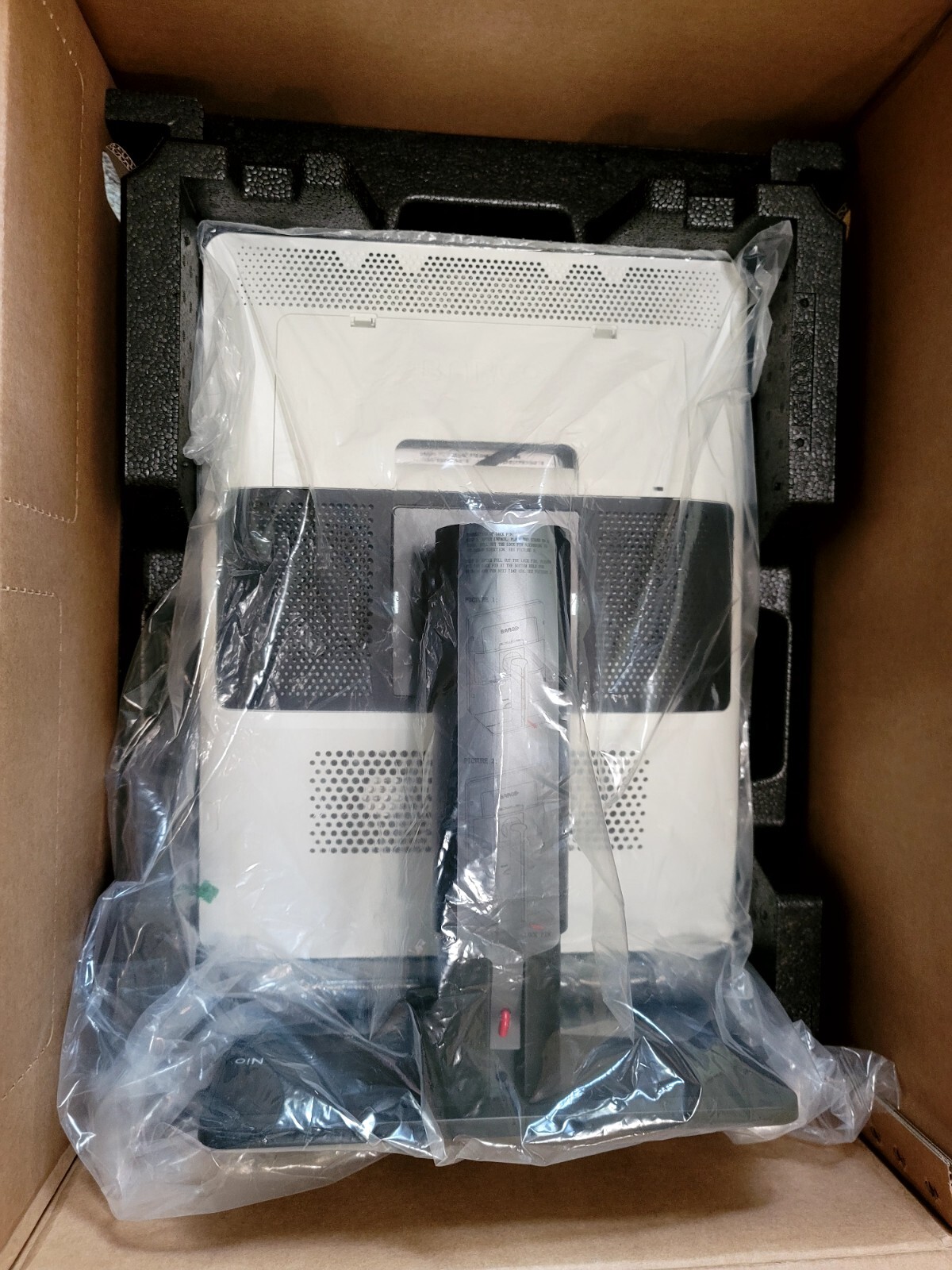 Barco Nio MDNC 3321 3MP 21" Color General Radiology Display Monitor ...