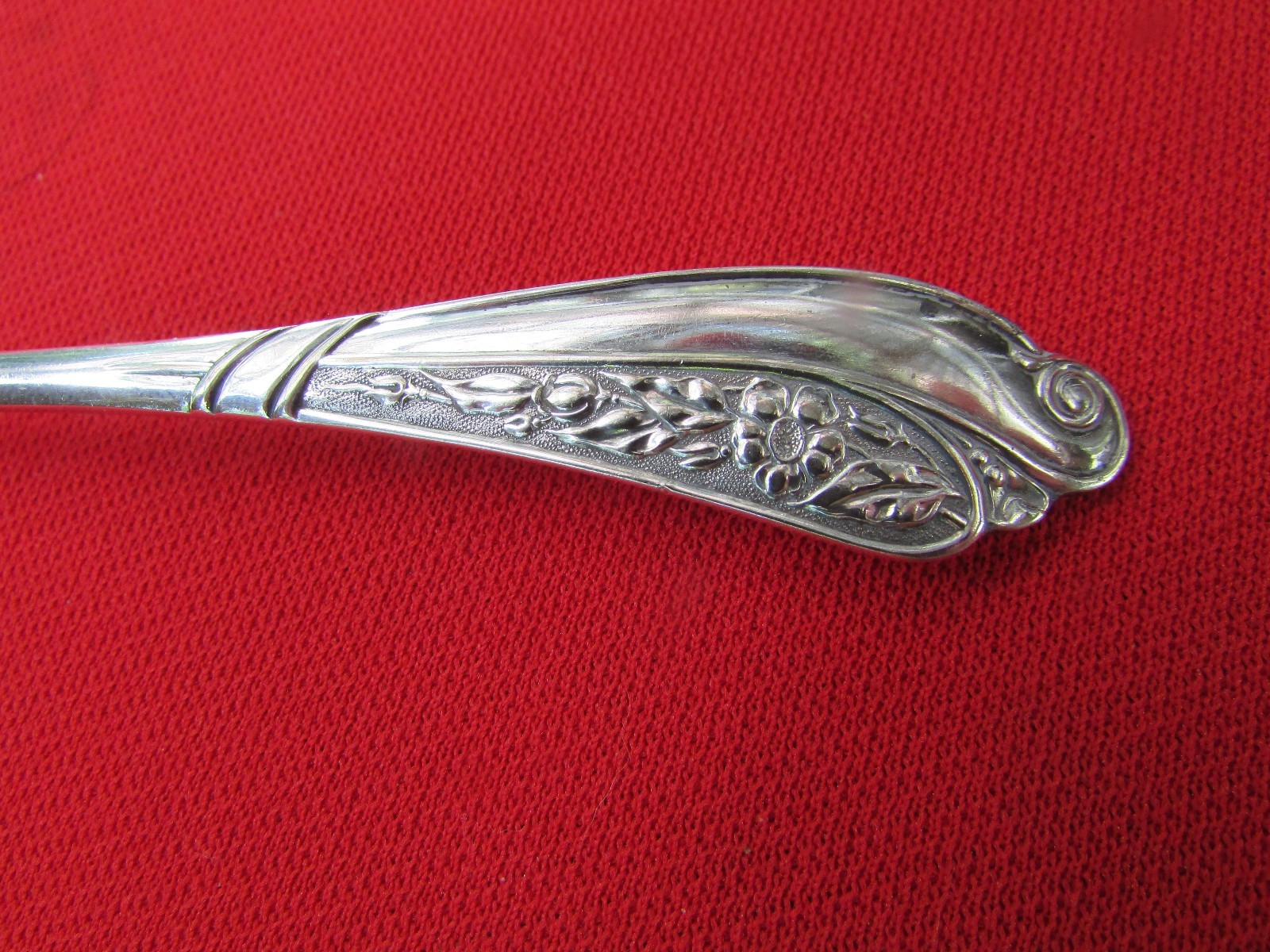 1891 Mayflower Pattern Fruit or Orange Spoon by 1880 Pairpoint Silver ...