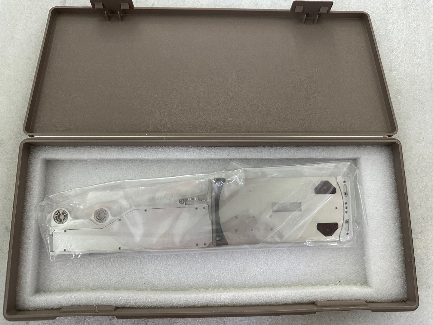 AMAT APPLIED MATERIALS 0010-76004 , 0040-09037 Assy Blade Robot 6" (3 ...