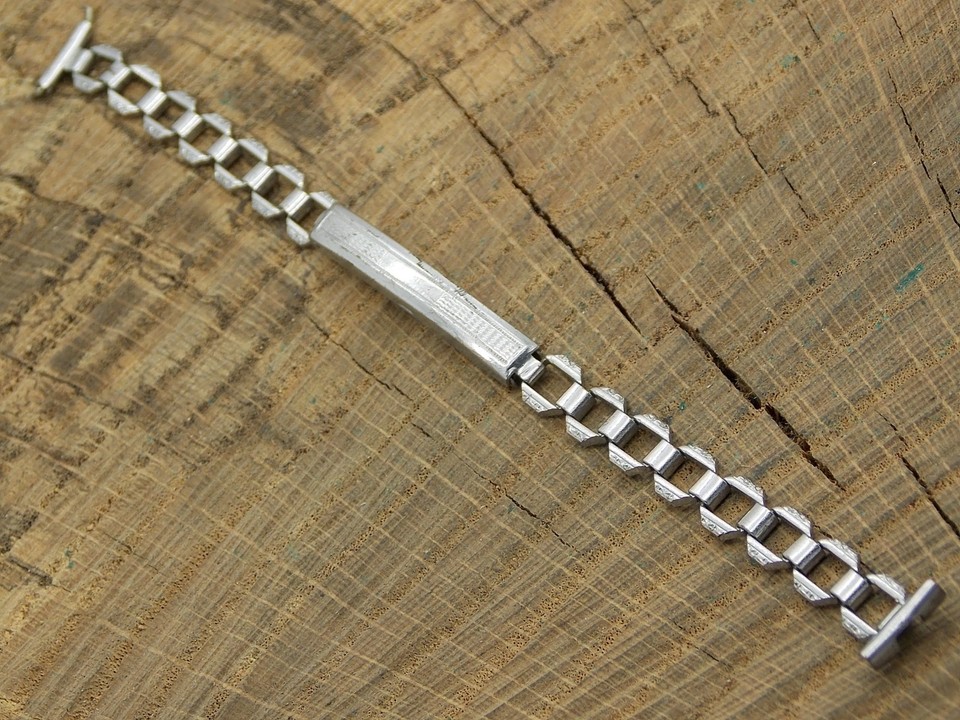 Ladies Vintage Stainless Steel Pre-Owned Watch Band Ratchet Deployment ...