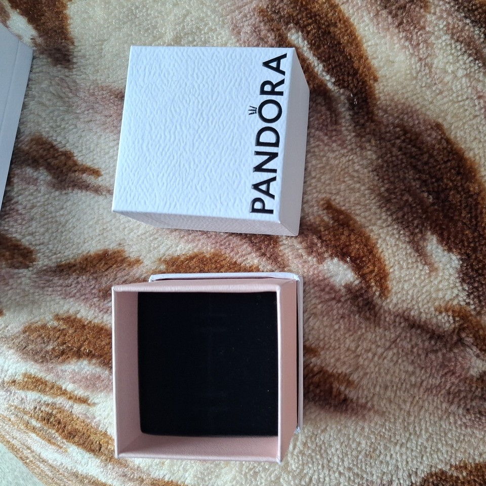 Pandora gift boxes for ring & bracelet/necklace also Prya necklace box ...