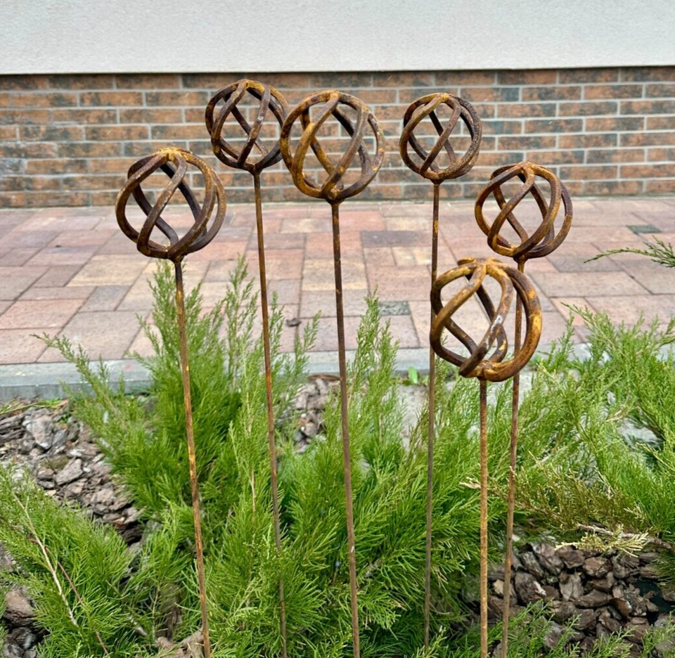 Modern minimalist garden stakes, Rusty Metal garden outdoor decor | eBay